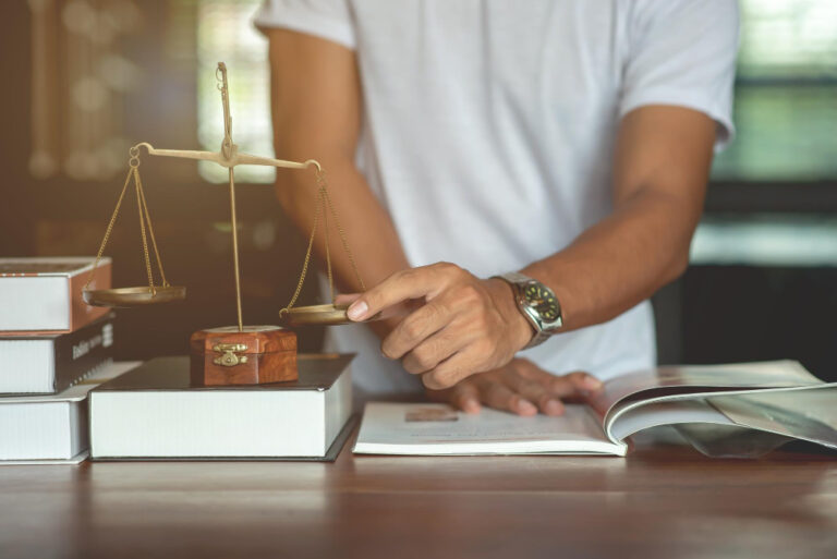 Direito no Enem: como usar sua nota para entrar no curso